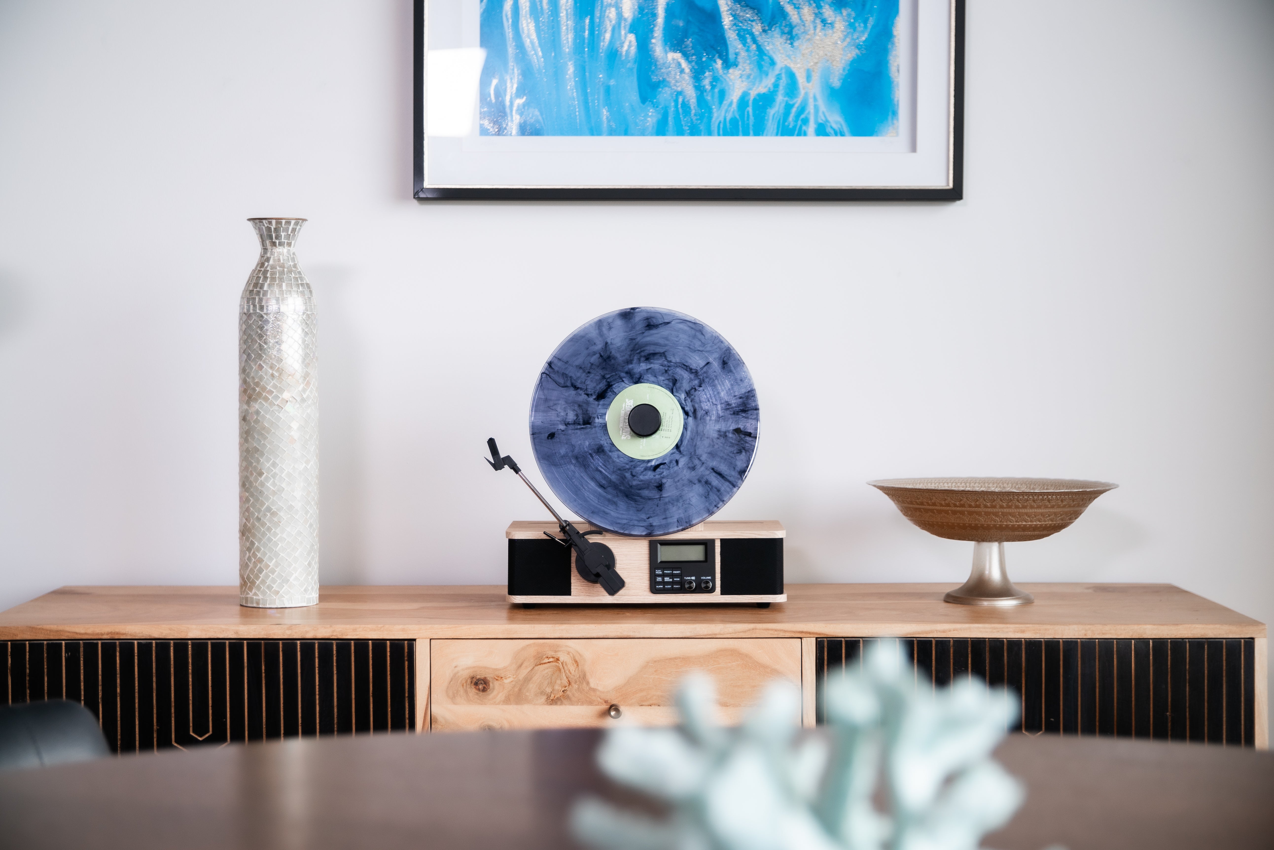 Fuse Wrap Vertical Vinyl Record Player – Fuse Audio